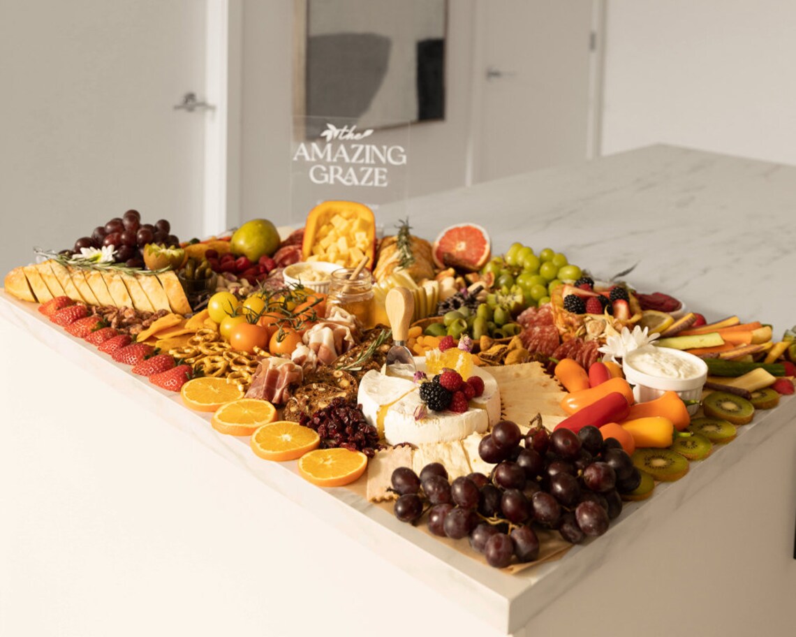 Grazing Table Layout Template for 20 People Flat-lay Instruction ...