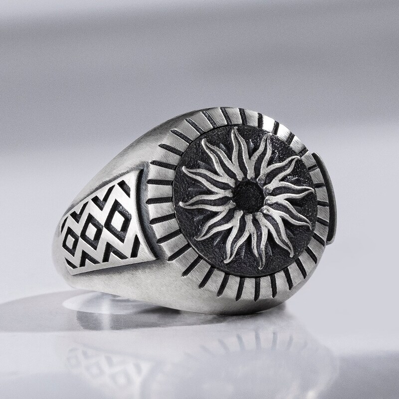 Black Sun Ring - Etsy