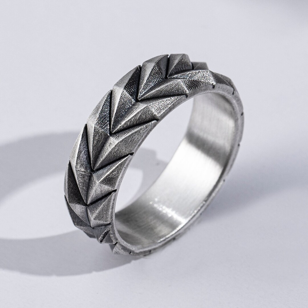 Unique Wedding Band Ring for Men in Sterling Silver, Geometric Dainty ...