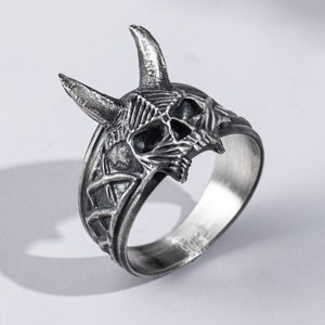 Demon Skull Mens Ring in Sterling Silver, Handmade Gothic Devil Skull ...