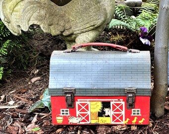 Vintage Lunch Box - Etsy