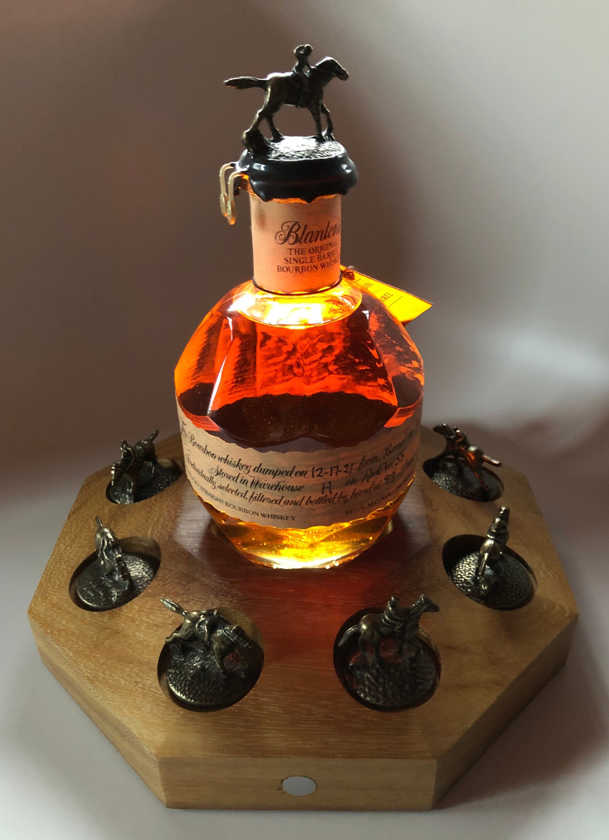 Blanton's Stopper Display, African Teak, 24 Node LED Light, On/off ...