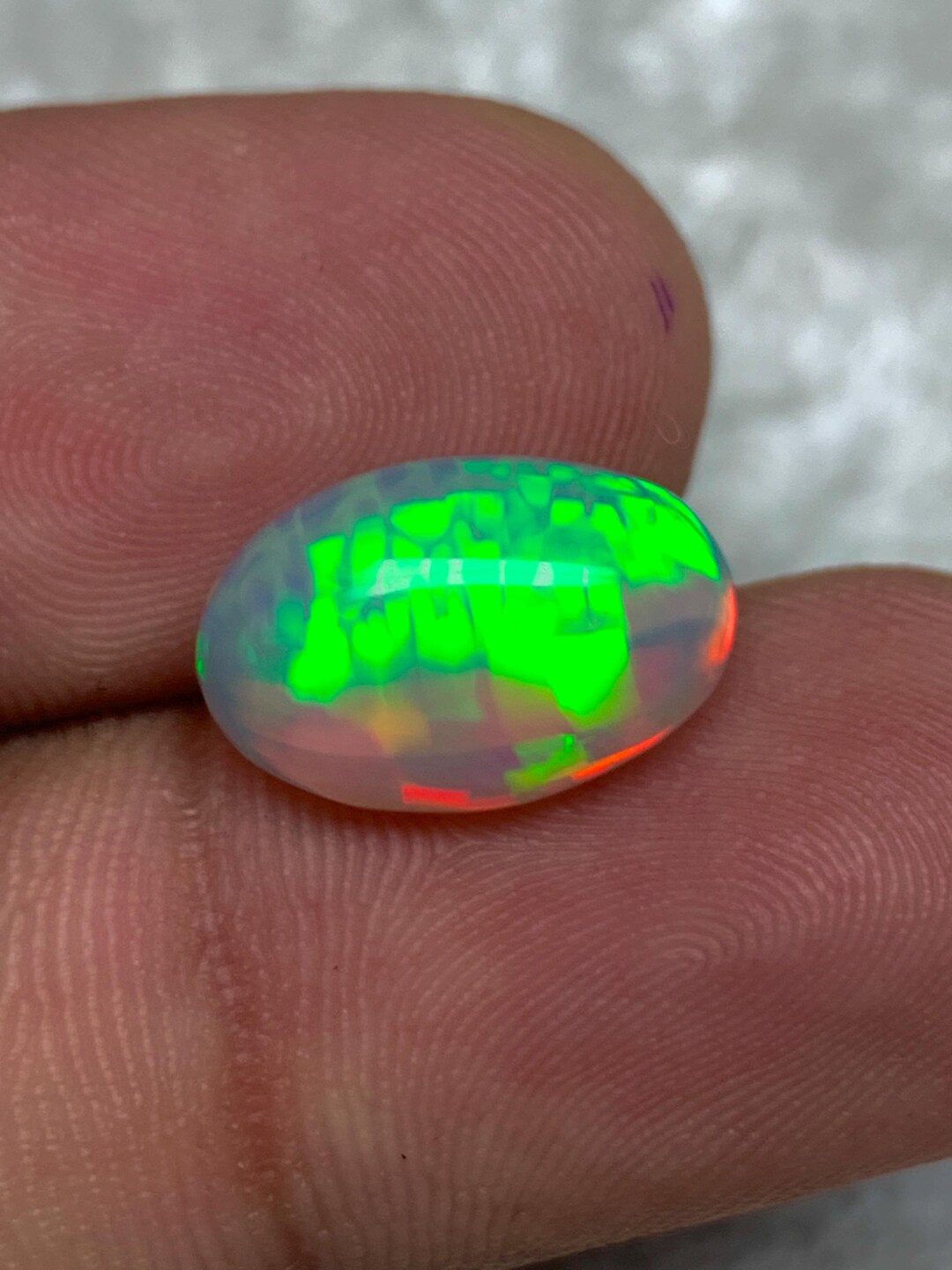 2.85 Ct Honeycomb Pattern Ethiopian Opal, White Base, Welo Opal Rolling ...