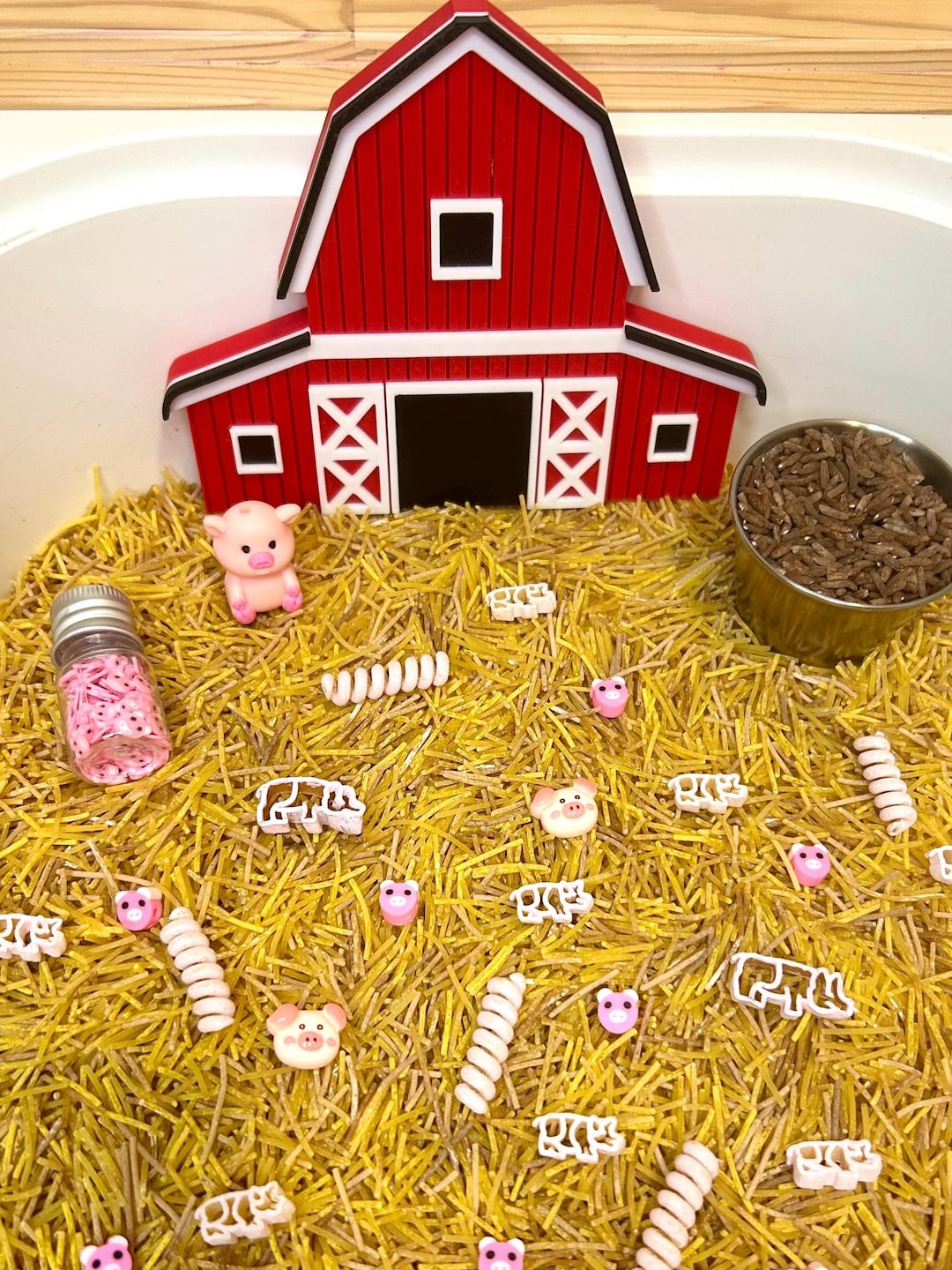 Farmyard Sensory Filler Mix | Pig-themed Play Bin Filler | Hay & Brown ...