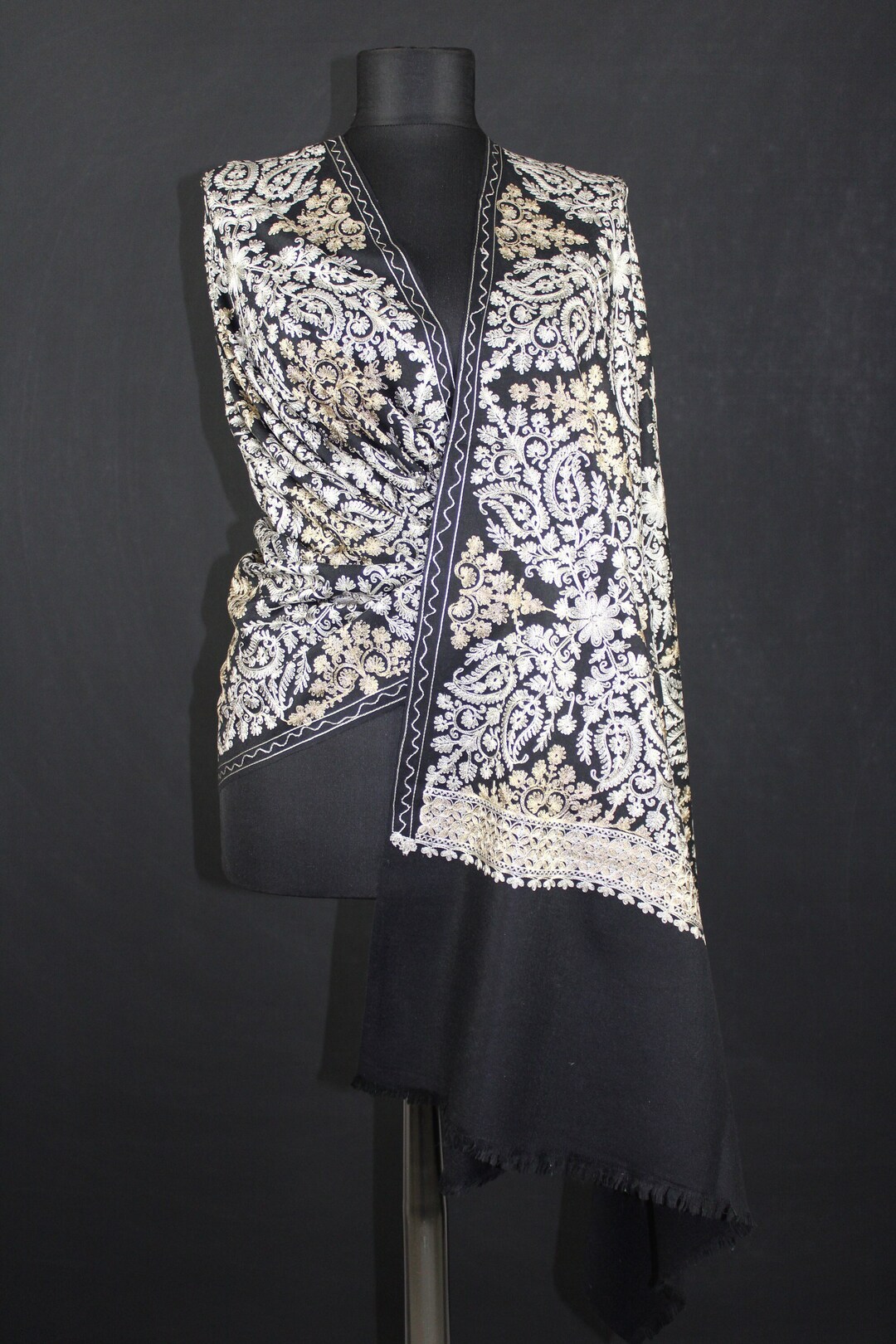 Embroidered Kashmiri Shawl, Cashmere Shawl Wrap, Wedding Shawl, Bridal ...
