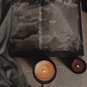 Xaden Riorson Fourth Wing Candle | Shadow Daddy | Bookish Candle | Fantasy Romantasy Reader ...