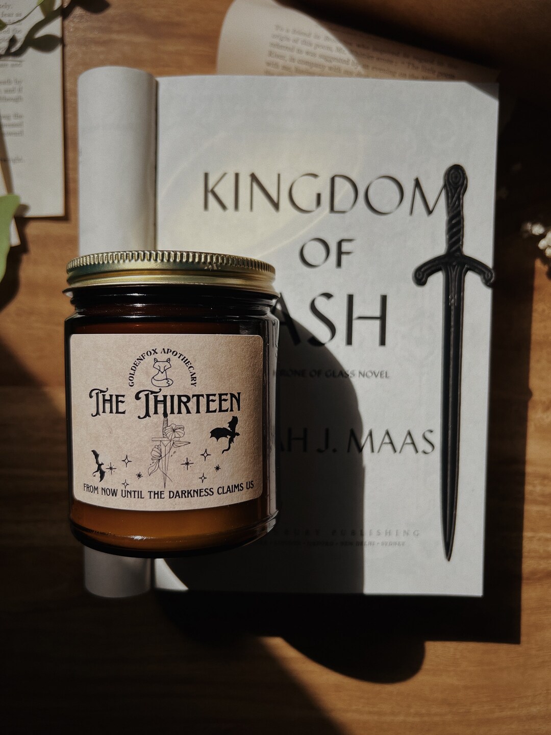 The Thirteen Candle: Throne of Glass, Manon Blackbeak Scent - Etsy