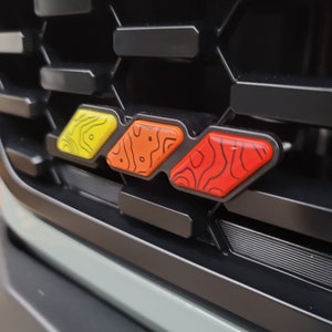Topo Tri-color Grille Badge Emblem Fit for Toyota Tacoma 4runner Tundra ...
