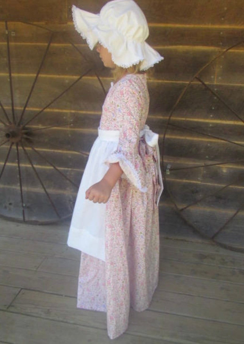 Pink Flower Colonial Day Dress Williamsburg American Historical Pioneer ...