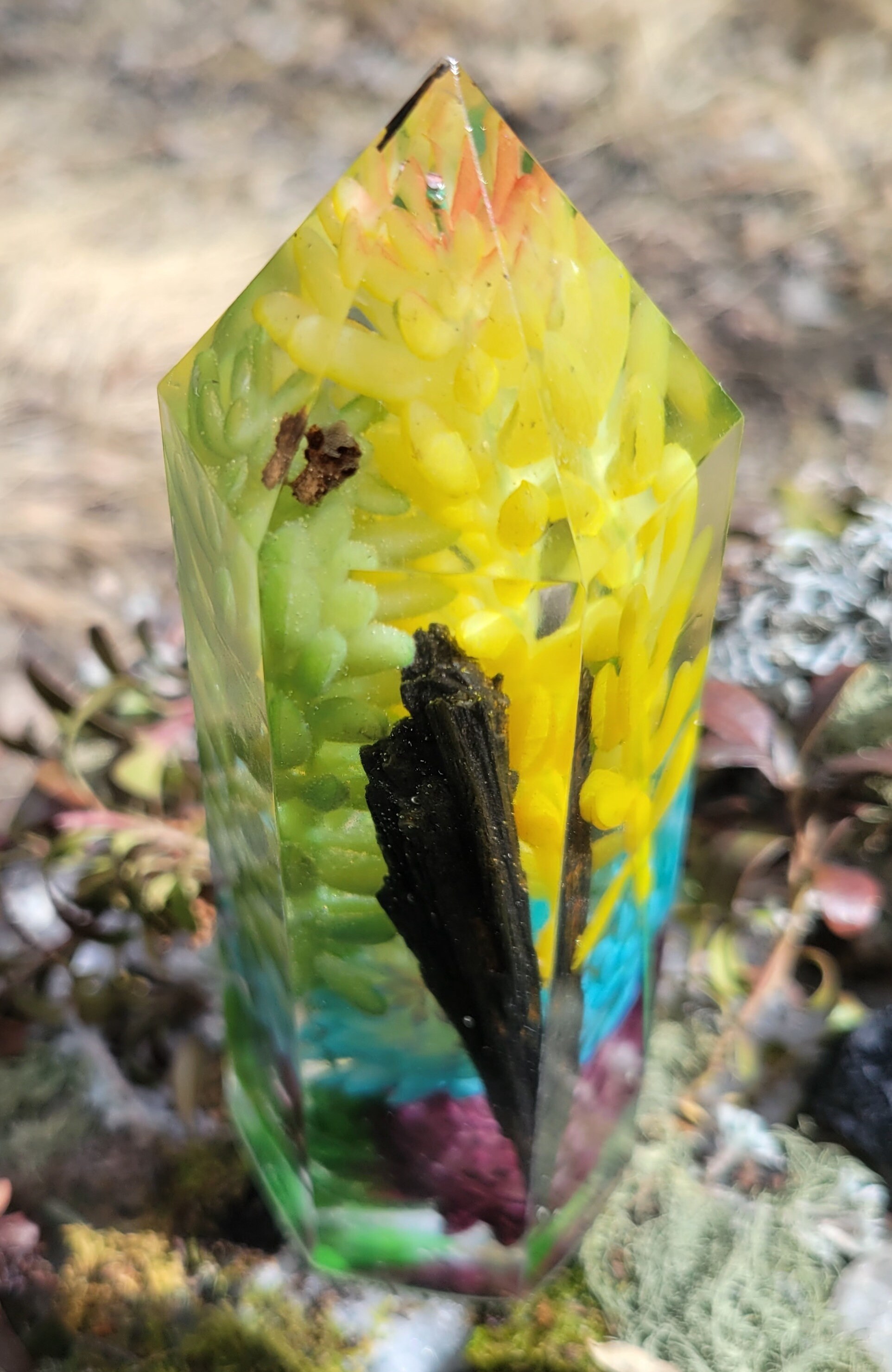 Crystal Tower, Resin Art, Home Decor, Crystal Decor, Floral Decor ...