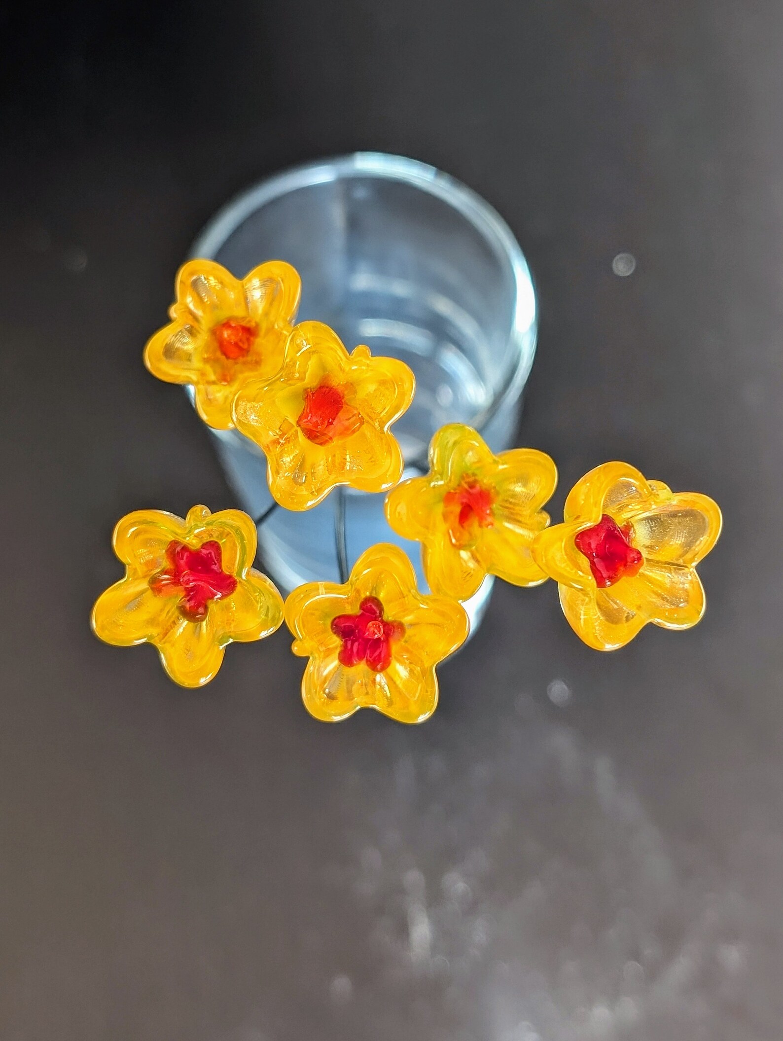 Translucent Yellow With Green Glass Flowers, Decorative Flowers ...