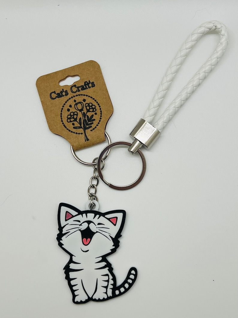 Cute Cat Keychain. Adorable Cat! - Etsy
