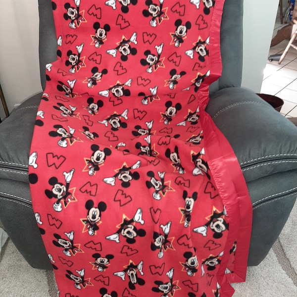 Mickey Mouse Blanket Adult - Etsy