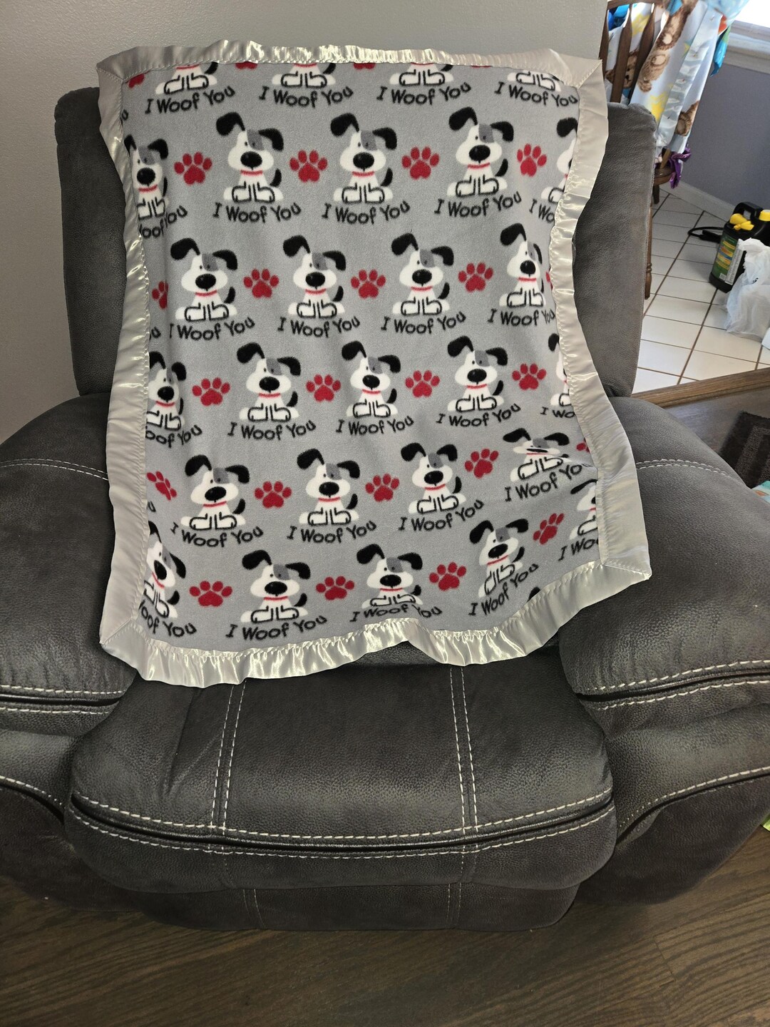 Puppy Dogs "i Woof You", Small Pet Fleece Blanket With a Matching Gray ...