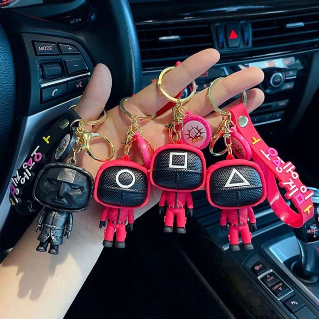 Squid Game Big Head Keyring Figure Soldier Key Chain Mini Doll Keys Car ...