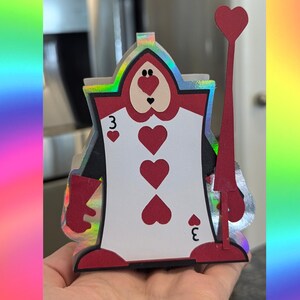 Alice in Wonderland Card Soldiers Figurines With Holographic Cardstock ...