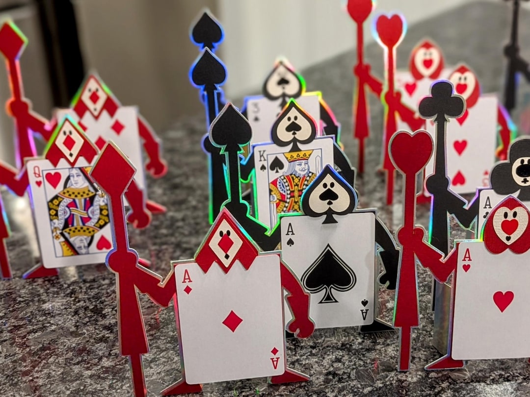 Alice in Wonderland Card Soldiers – Sets of 4 Standing Card Soldiers ...