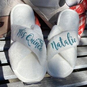 Personalized Quinceañera Fuzzy Slippers, Pantuflas Para Quinceañera ...
