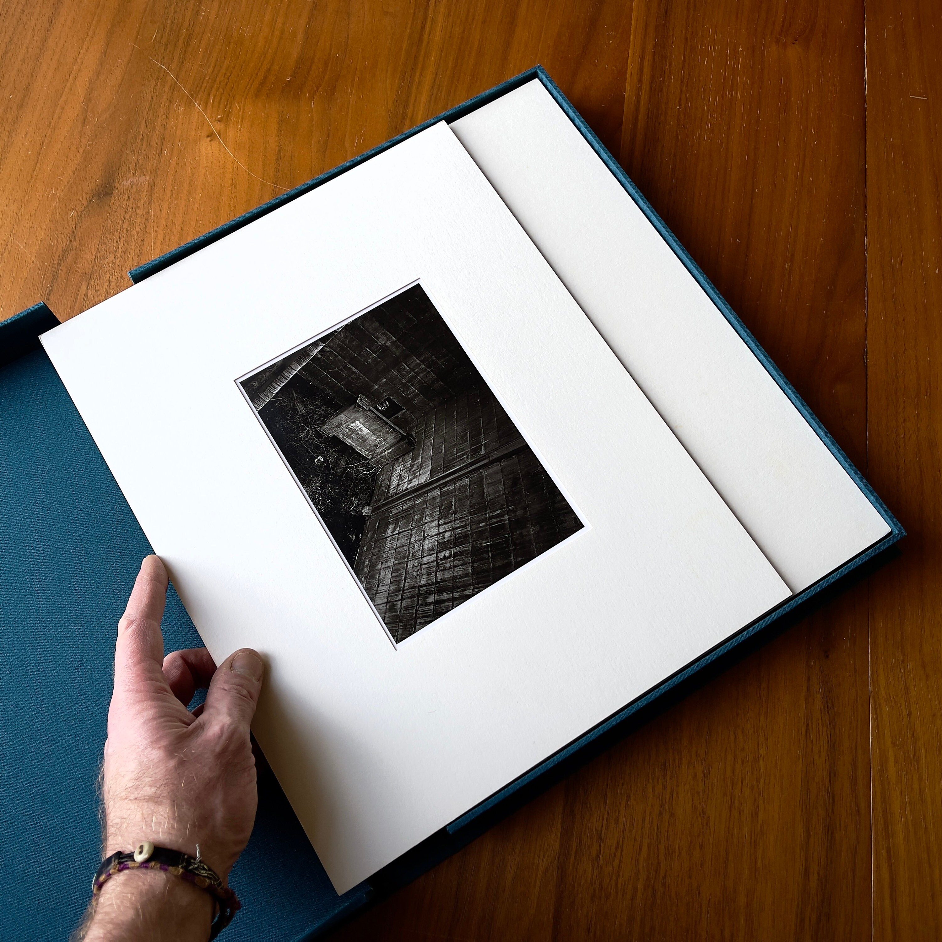 Solander/ Clamshell Box for Darkroom Photographic Prints, Portfolio ...