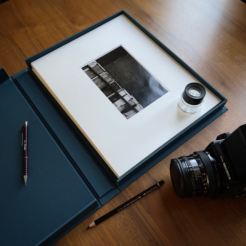 Solander/ Clamshell Box for Darkroom Photographic Prints, Portfolio ...