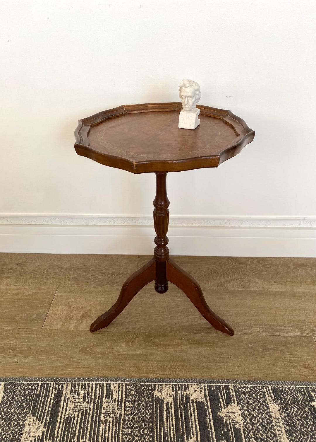 Small Vintage French Wine Table With Brown Leather Top, Small Round ...