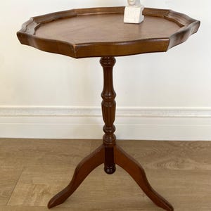 Small Vintage French Wine Table With Brown Leather Top, Small Round ...