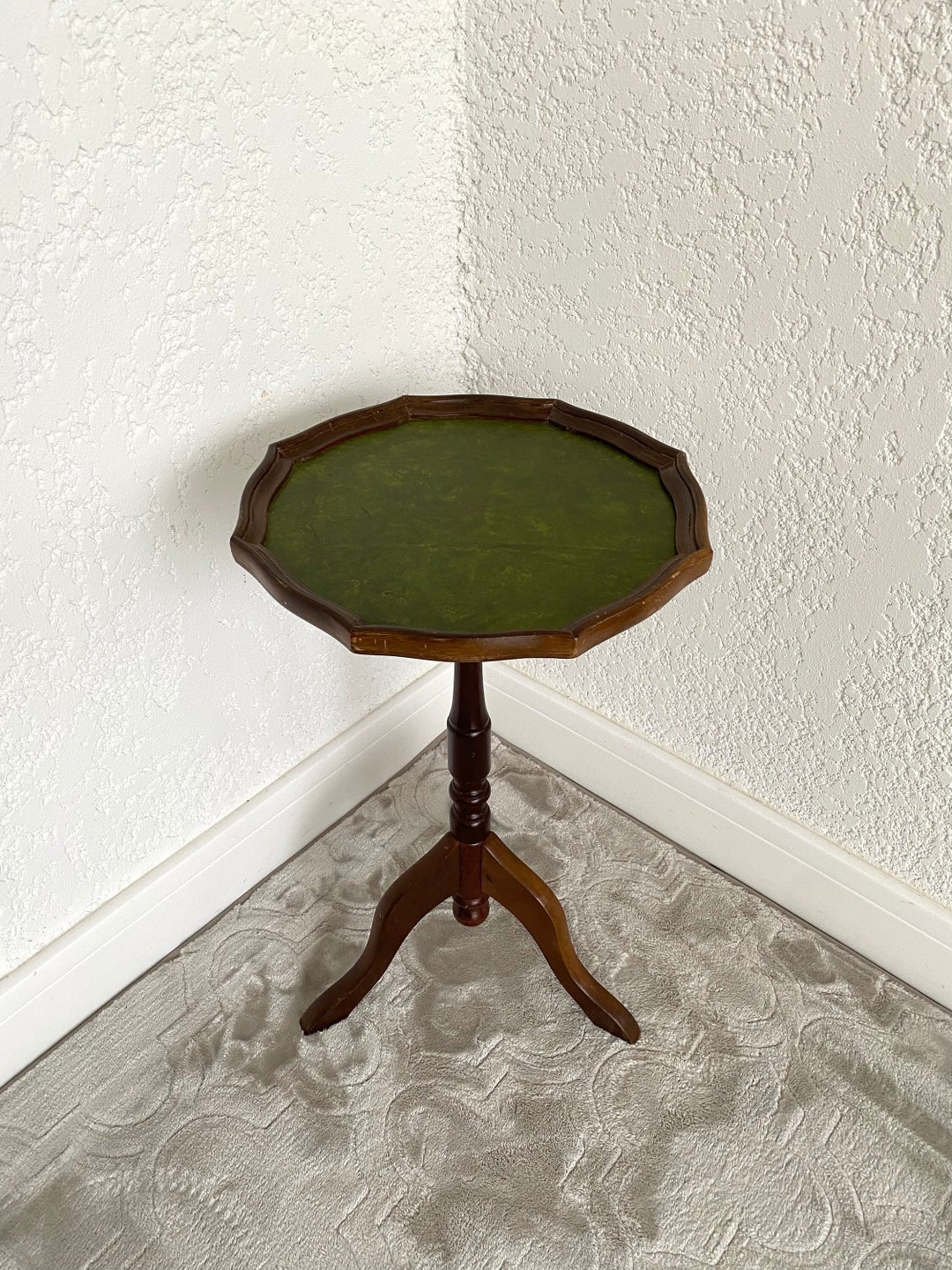 Small Vintage French Wine Table With Green Leather Top, Small Round ...