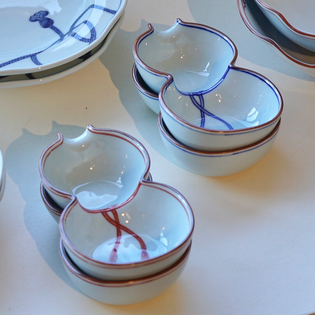 Hasami Ware Hisago Partition Sauce Dishmade in Japanexclusive Handmade ...