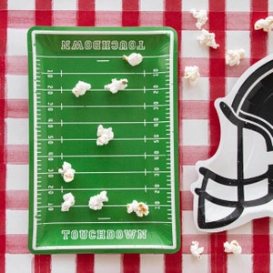 End Zone Eats Football Field Plates (set of 8) - Perfect Tailgate Party ...