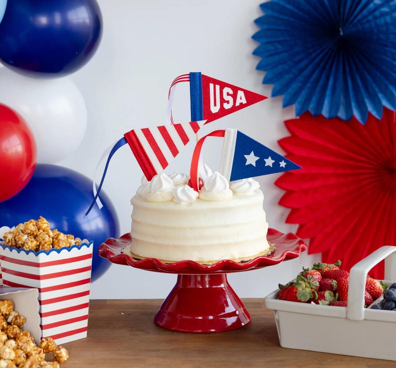 Americana Felt Mini Pennant Set: 4th of July Cake Toppers - Etsy