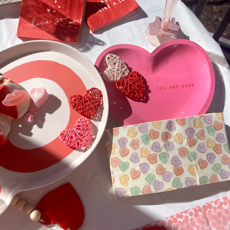 Pink Heart Paper Plates, "you Are Here", Valentine's Day Party (set of ...