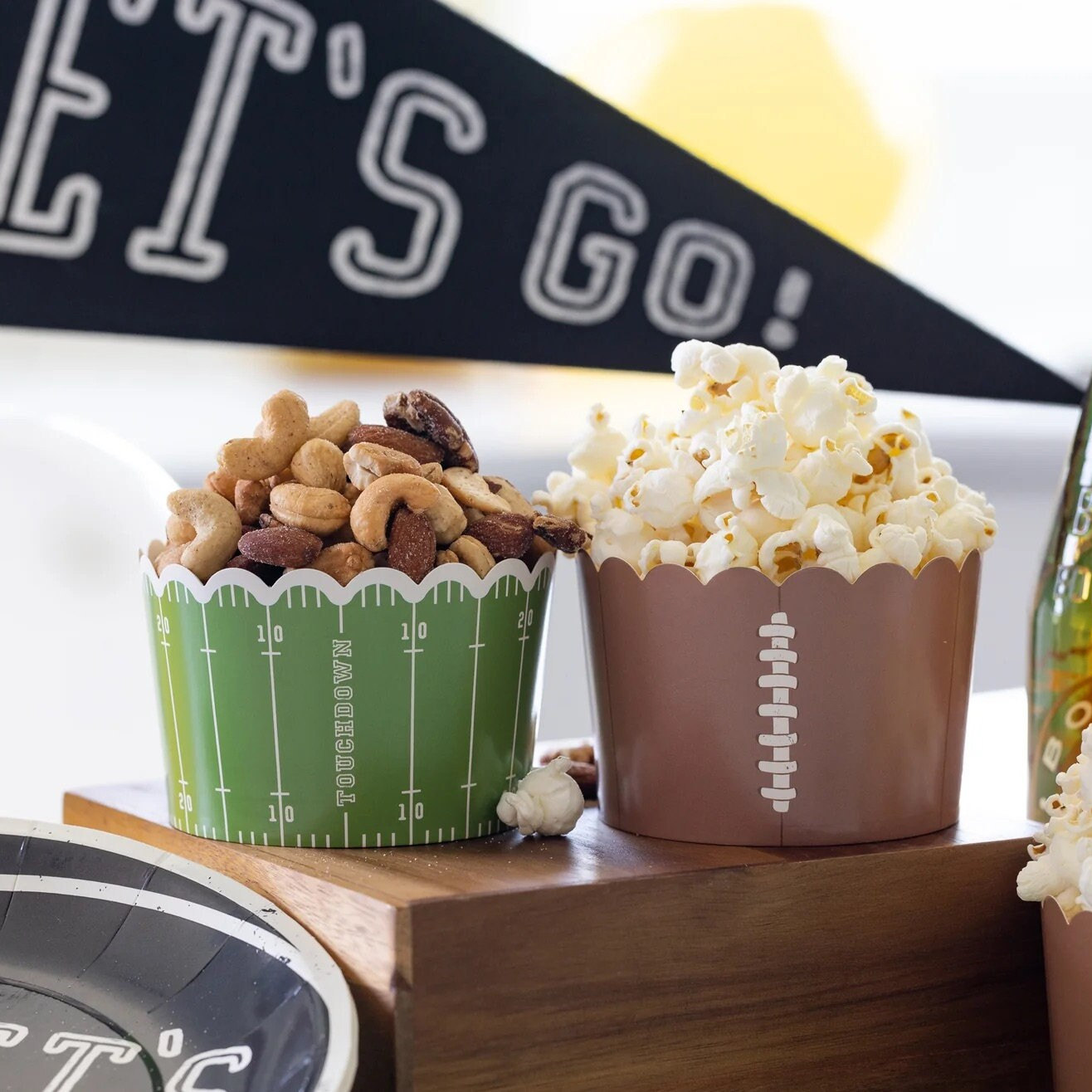 Football Snack Cups - Game Day Party Baking Cups (set of 40) - Etsy