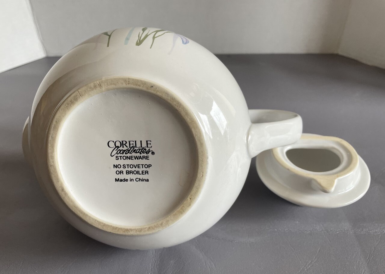 Corelle Coordinates Shadow Iris Teapots Vintage - Etsy