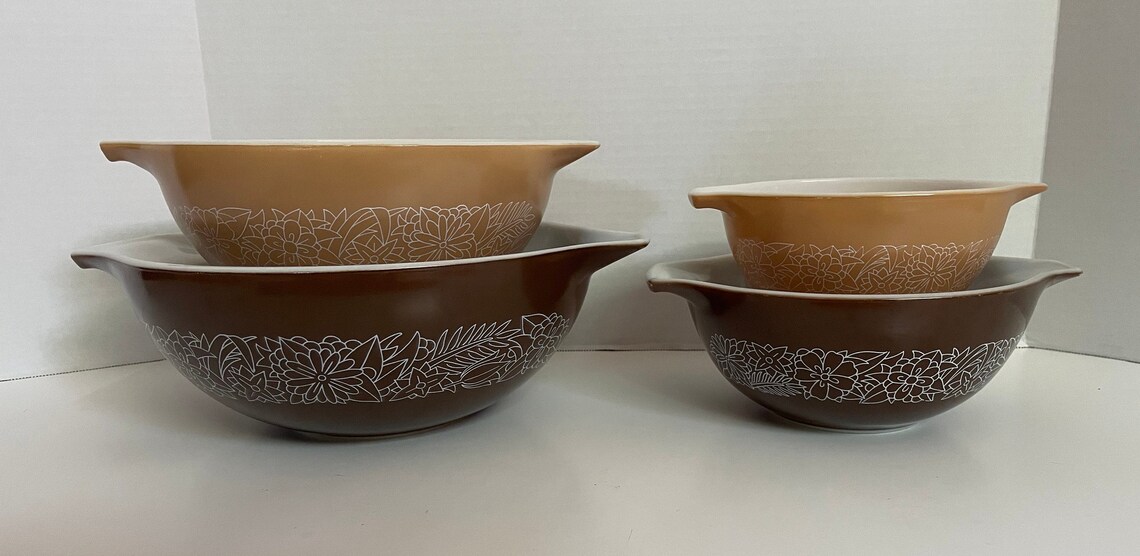 Pyrex Woodland Cinderella 4 Nesting Bowls Set Vintage Corning, 444, 443 ...