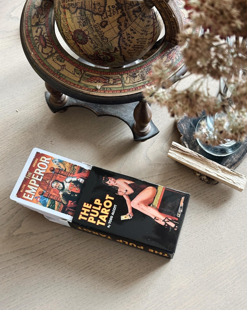 The Pulp Tarot Deck - Etsy