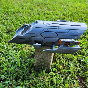 Handcrafted Puddle Jumper Replica From Stargate Atlantis - Sci-fi Geek ...