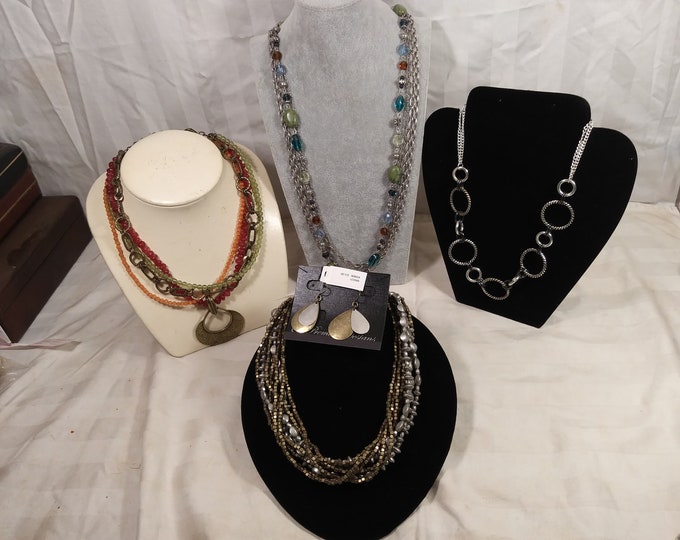 Vintage PD Signed premier Designs Gold Tone Maple Leaf Clip - Etsy