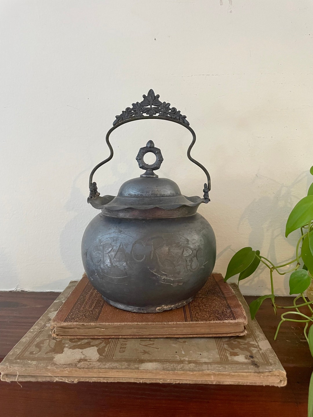 Vintage Tin Cracker Jar With Handle and Lid. Rustic Metal Cracker ...