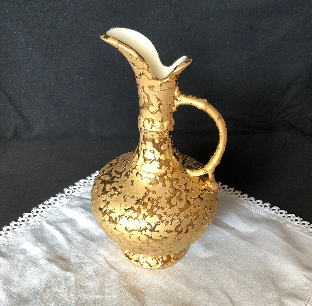 Weeping Bright Ewer/pitcher/vase Hand Decorated 22kt Gold Over ...