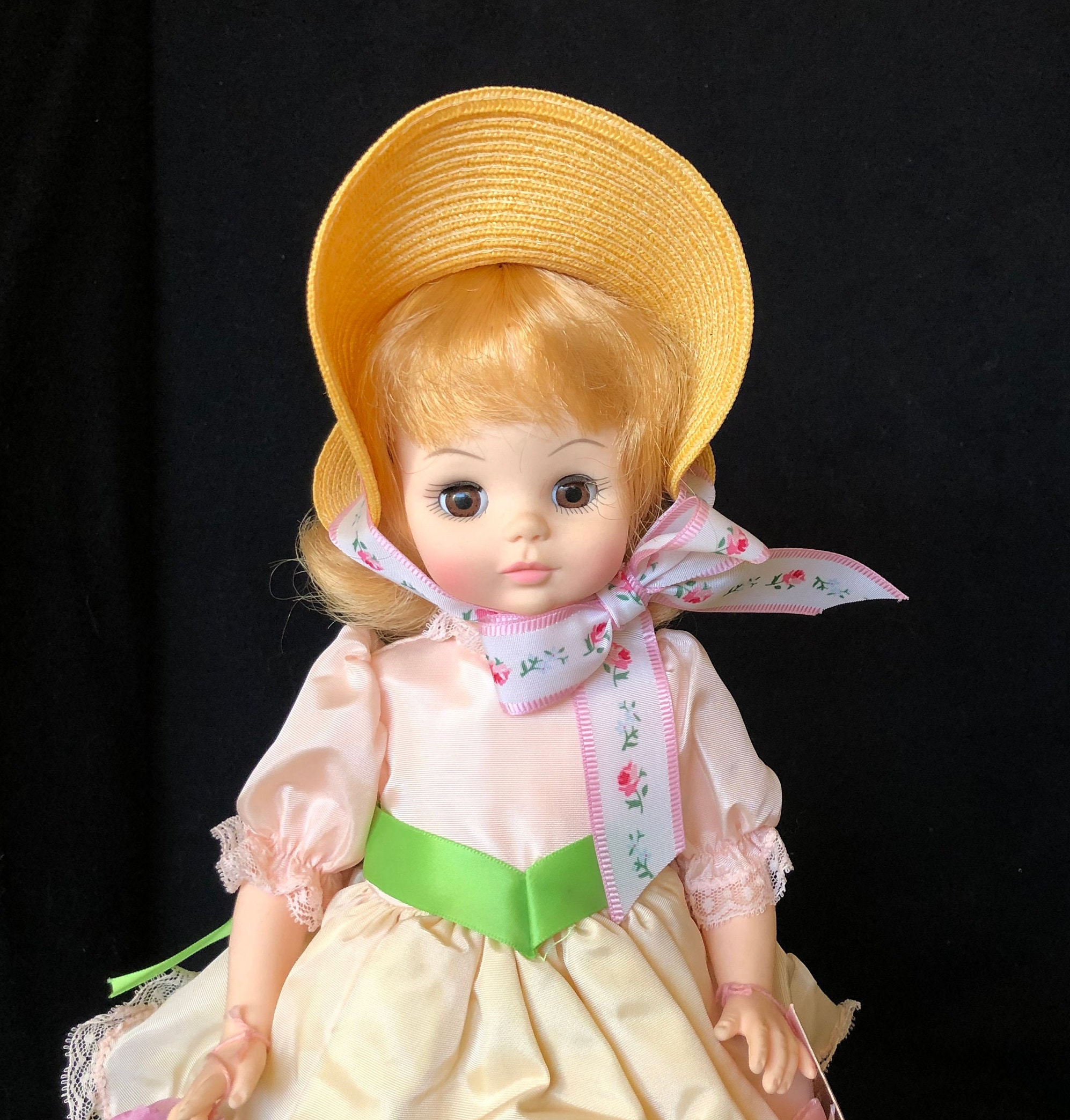 Madame Alexander 14" Mary Mary Doll: Classic Series #1569; With Booklet ...