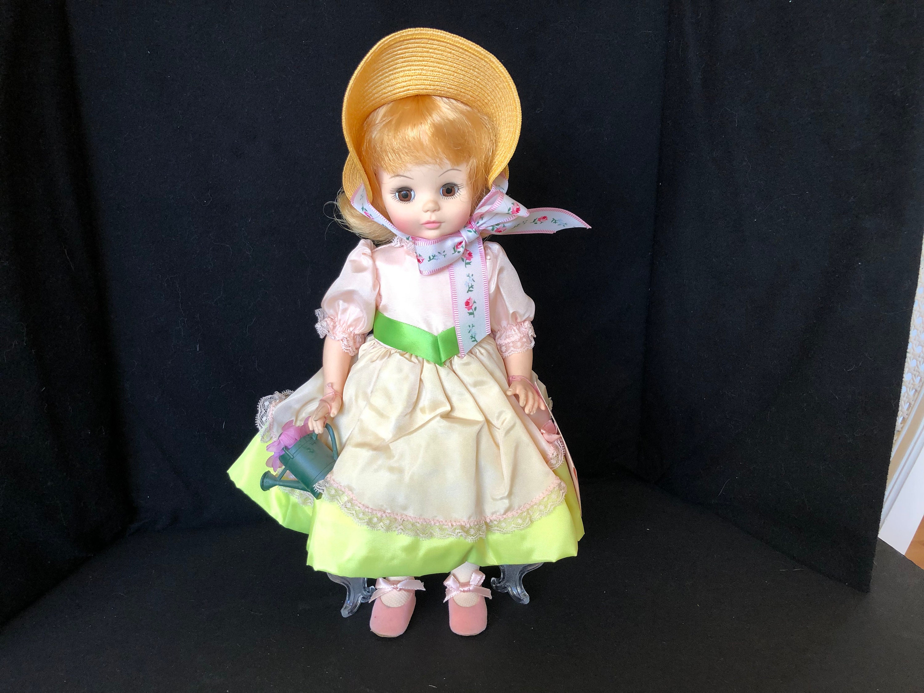 Madame Alexander 14" Mary Mary Doll: Classic Series #1569; With Booklet ...