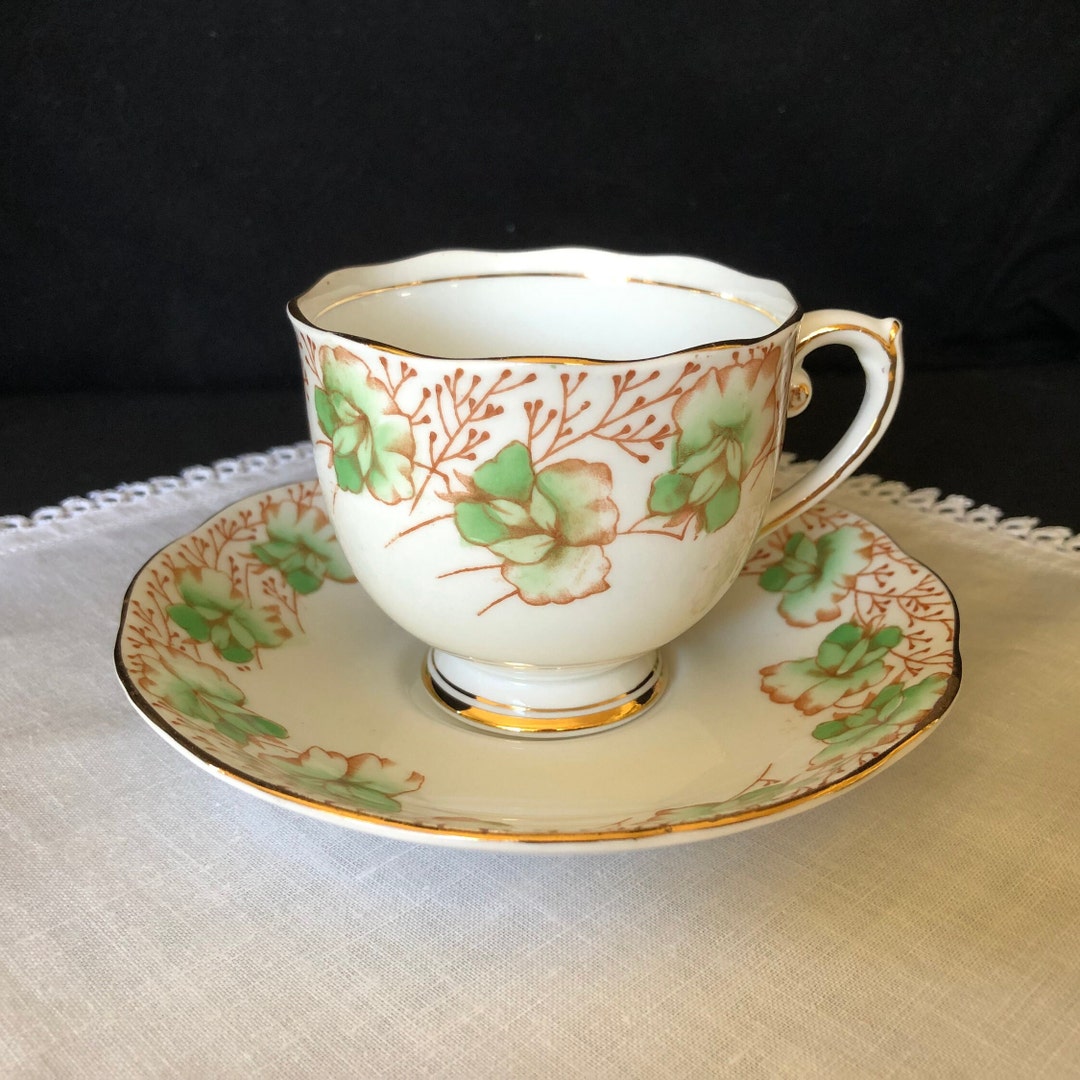 Roslyn Green 'sweet Pea' Floral Pattern Tea or Coffee Cup and Saucer ...