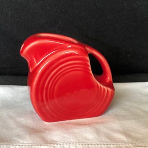Fiesta 5 Oz Disk Pattern Mini Creamer; Scarlet Red, Ca Early 2000s - Etsy