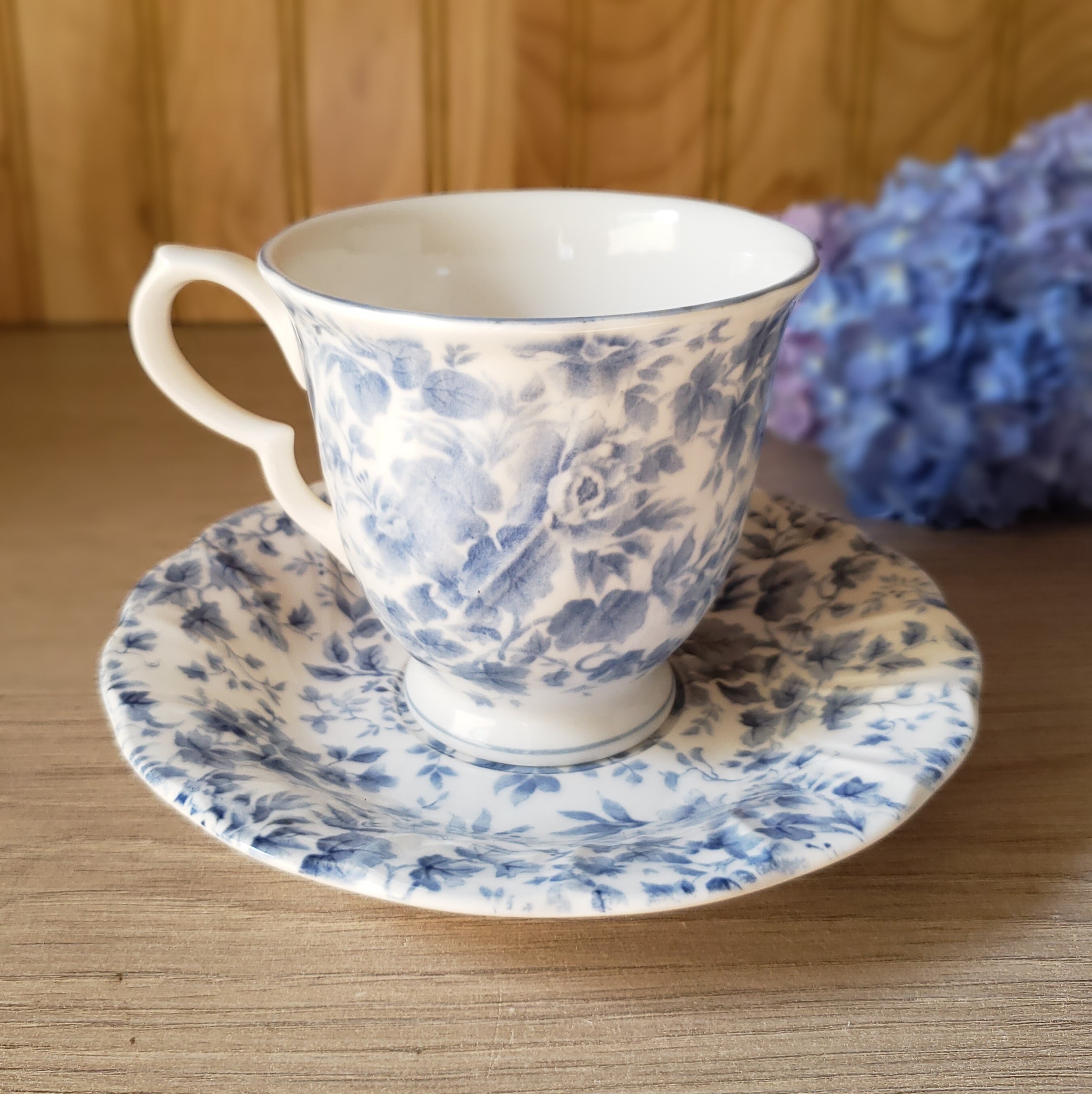 Nikko Tea Rose Cup and Saucer Set, Blossomtime, Swirl Rim, Blue Rose ...