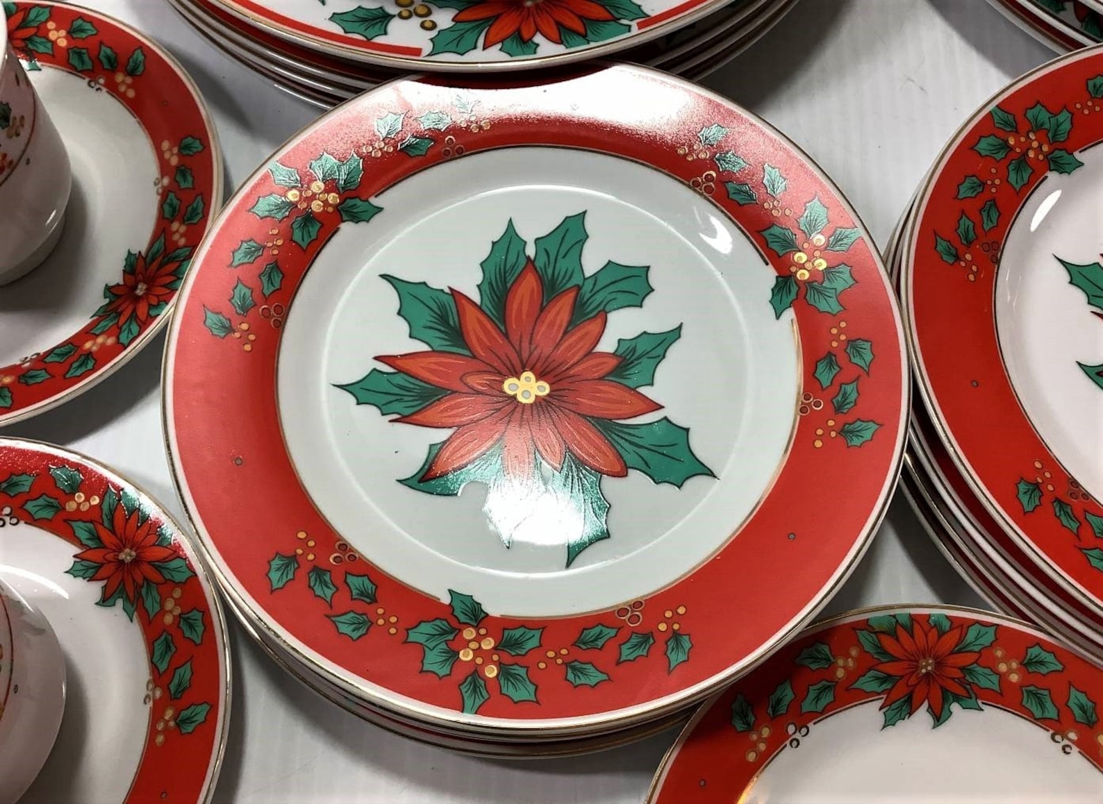 Royal Heritage Collection Poinsettia Christmas Dishes Vintage Fine ...