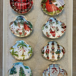 Decoupage Christmas Scallop Shell, Seashell Trinket Ring Dish, Red ...