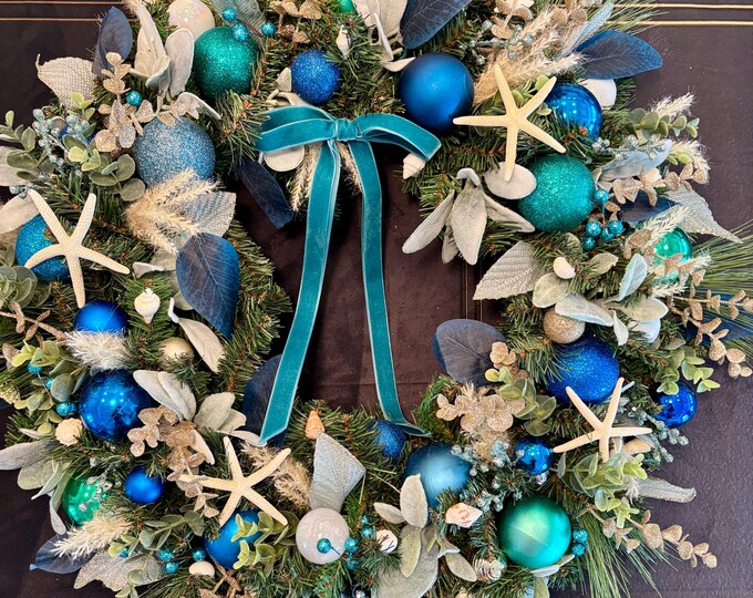 Blue Coastal Christmas Wreath, Beachy Wreath for Front Door, Christmas ...