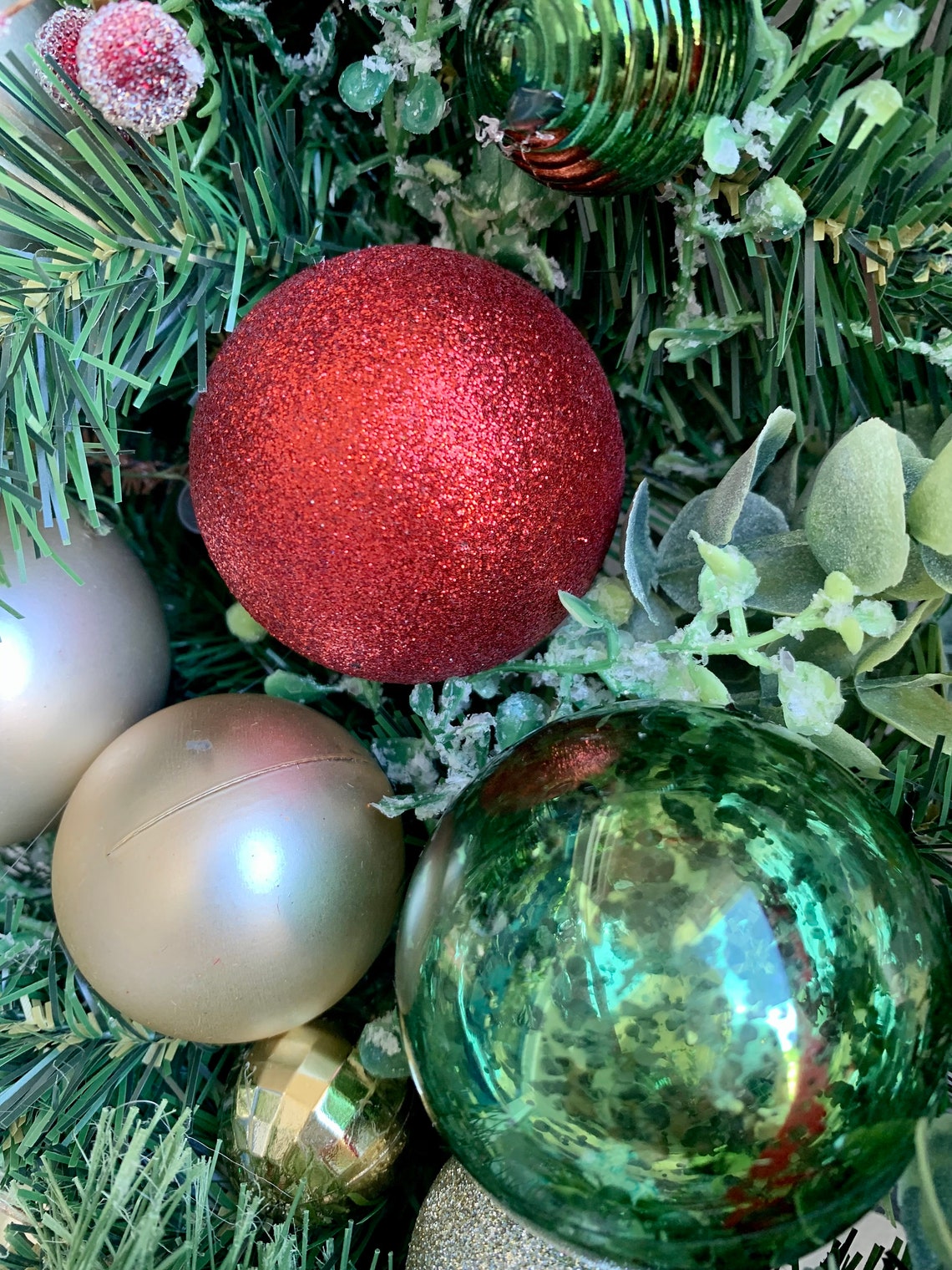 Red Wreath Christmas Wreath Wreath for Front Door - Etsy