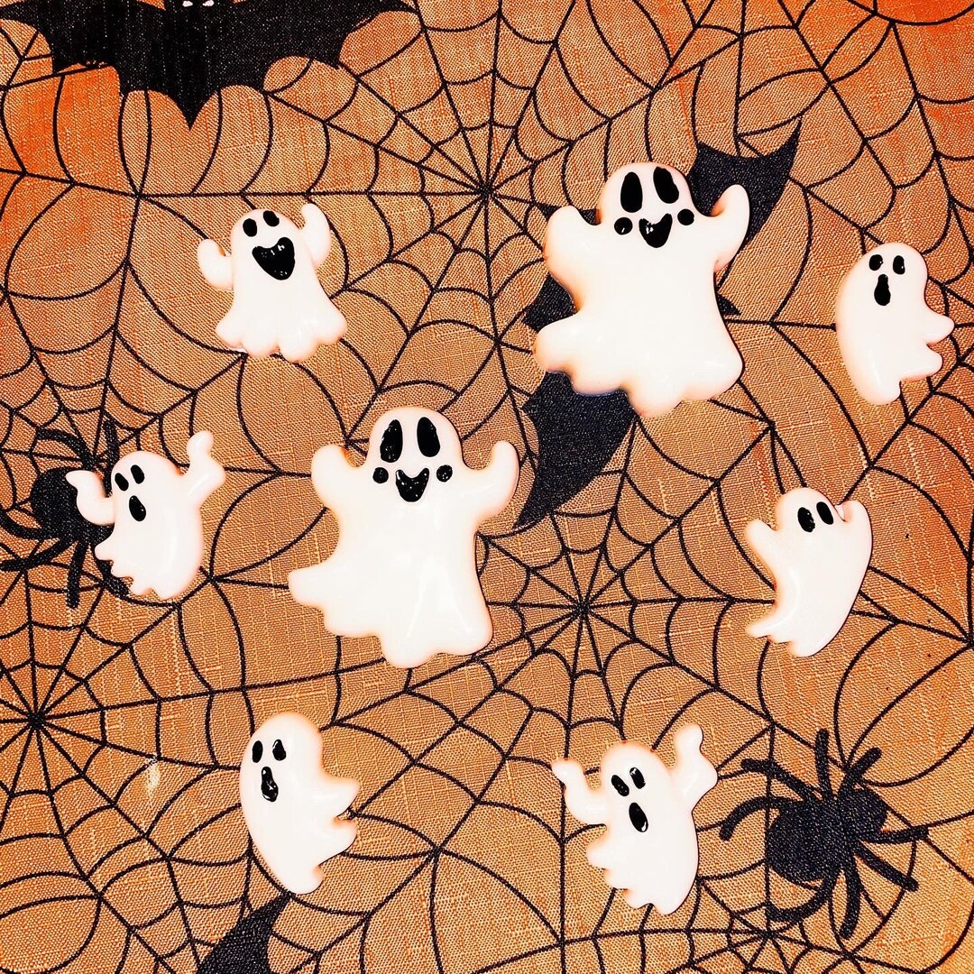 Ghost Candle Wax Tarts, Ghost Melts, Halloweendecoration, Fall Scented ...