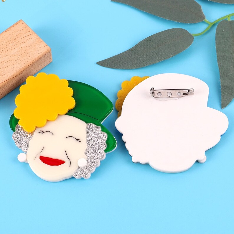 Cute Queen Elizabeth II Acrylic Brooches Lapel Pins Brooch - Etsy